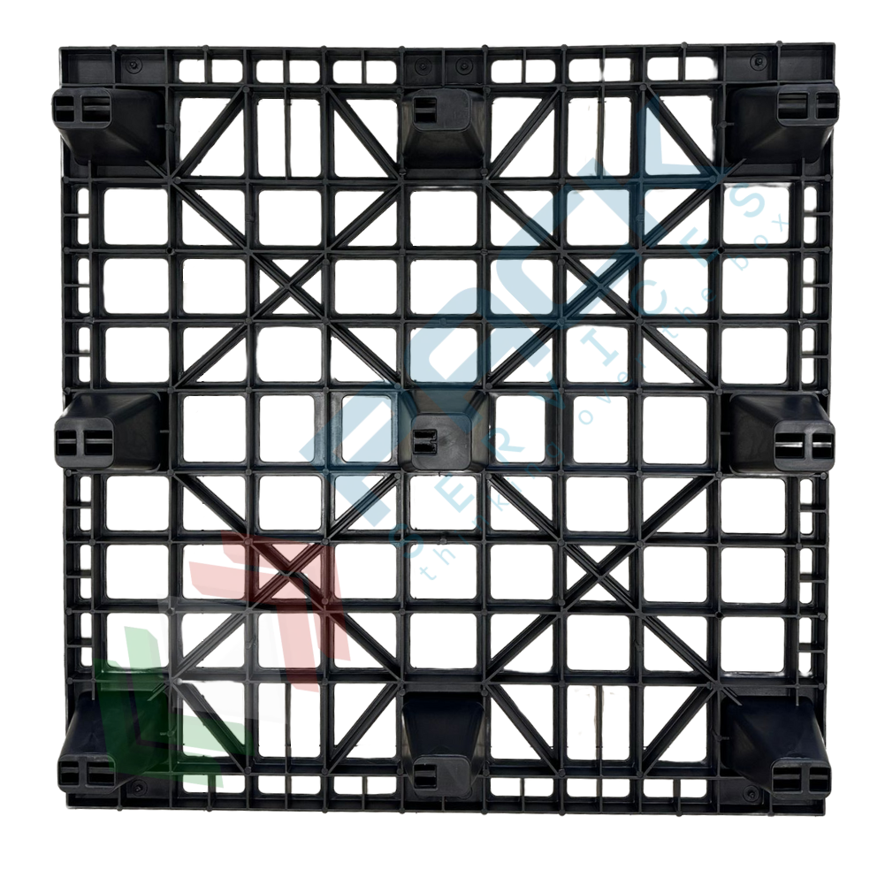 Pallet 110 x 110 in PP-PCR, piano forato, 9 piedi
